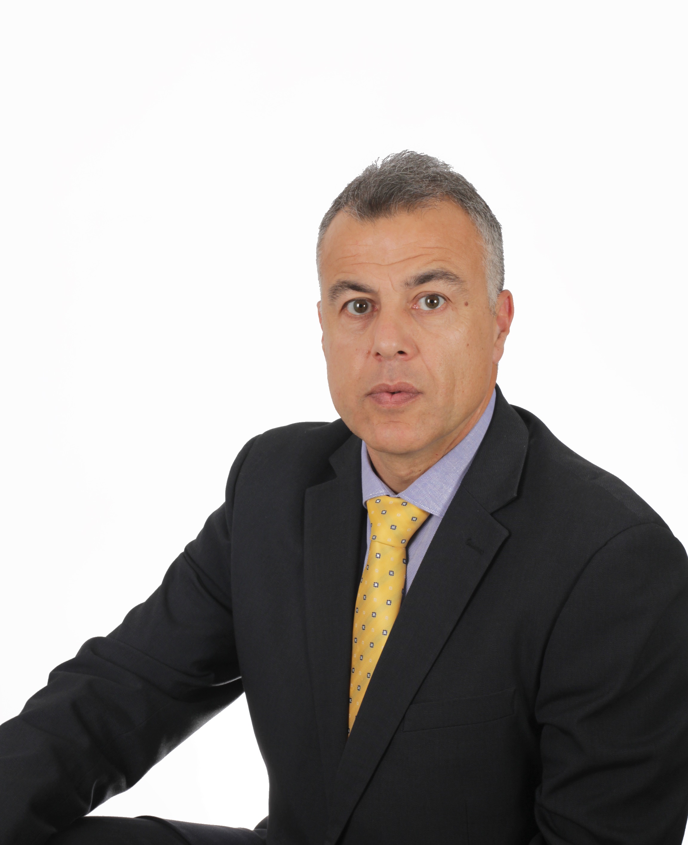 Υποψήφιος Δημοτικός Σύμβουλος με τον Ν. Παπαδημάτο ο καθηγητής Απ ...